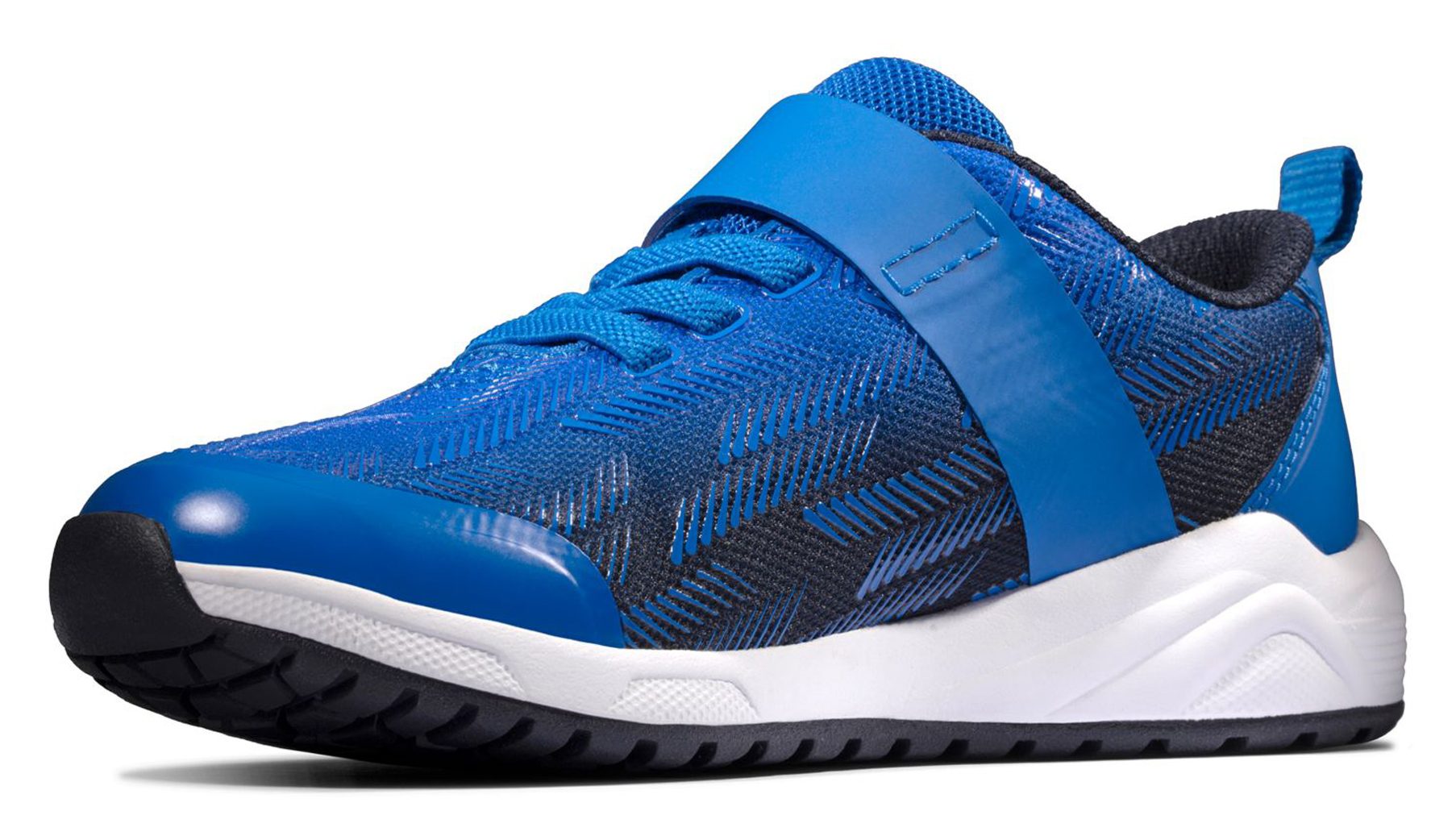 Clarks Aeon Pace Youth Navy / Blue 26151530 - Boys Trainers - Humphries ...