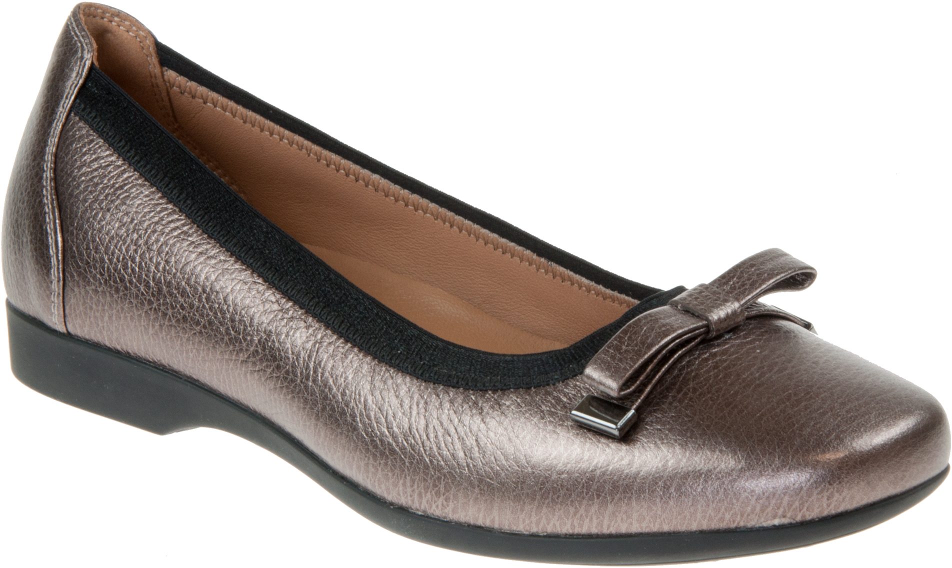 Clarks Un Darcey Bow Pebble Metalic 26151516 - Everyday Shoes ...