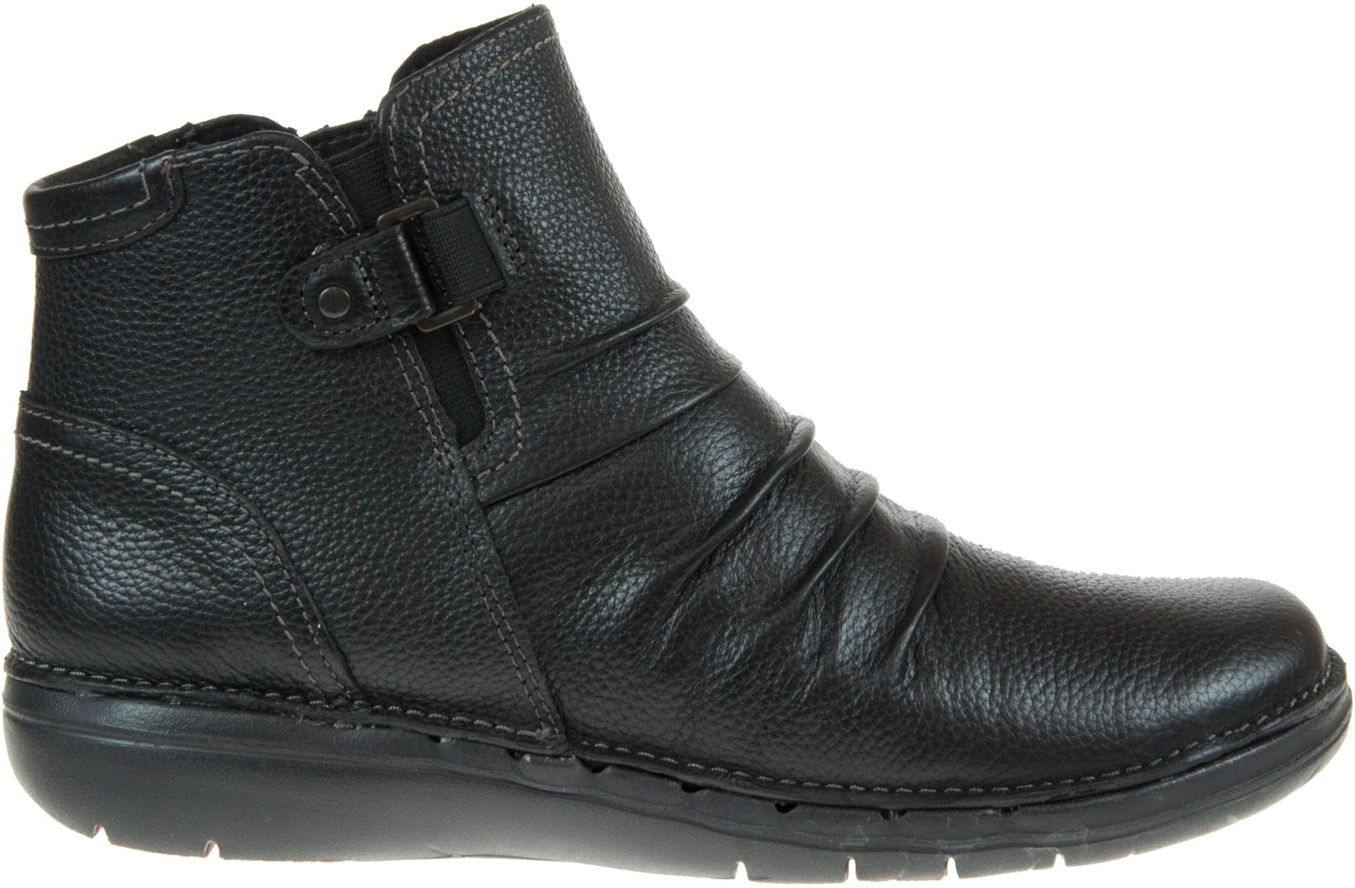 Clarks Un Loop Top Black Leather 26168673 - Ankle Boots - Humphries Shoes