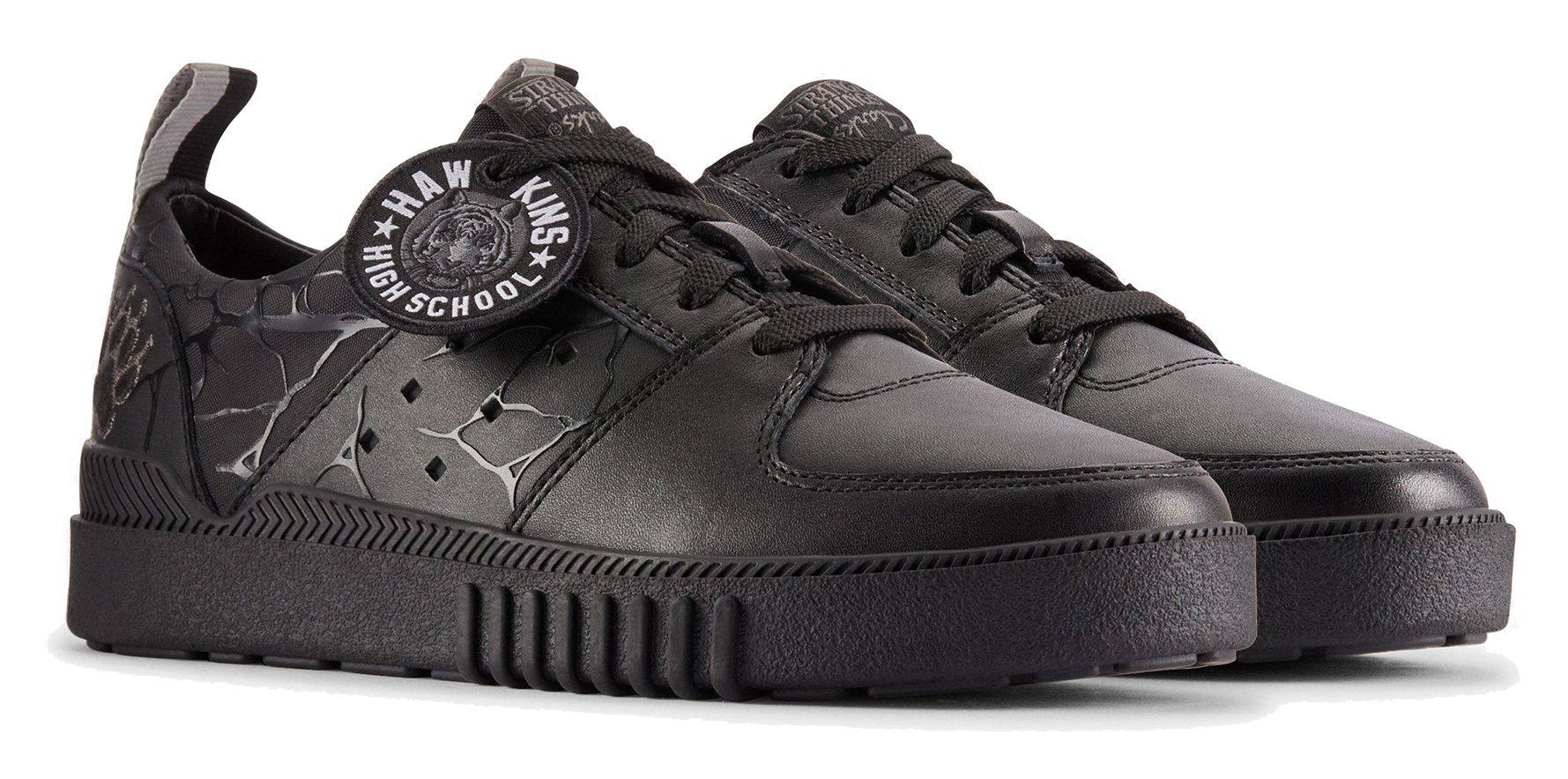 Clarks Stranger Things Somerset Shoe Older Black 26180321 - Boys School ...